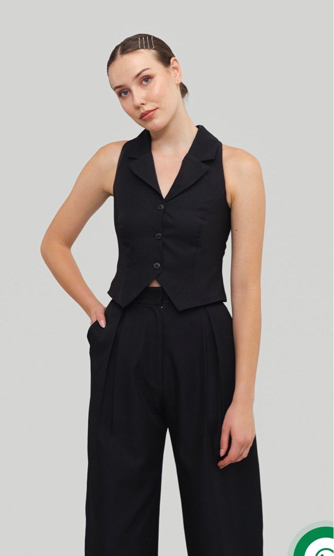 Claude Cole Top Black, Women's Fashion, Tops, Shirts on Carousell