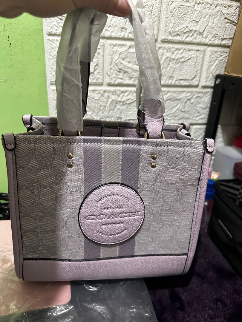 Coach Dempsey on Carousell