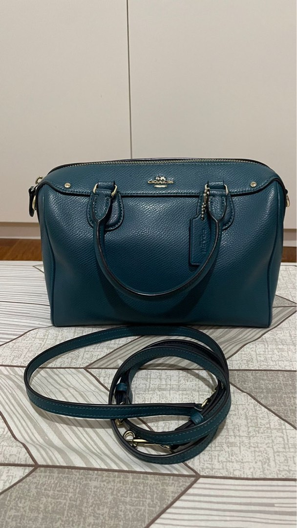 Coach Mini Bennet, Fesyen Wanita, Tas & Dompet di Carousell