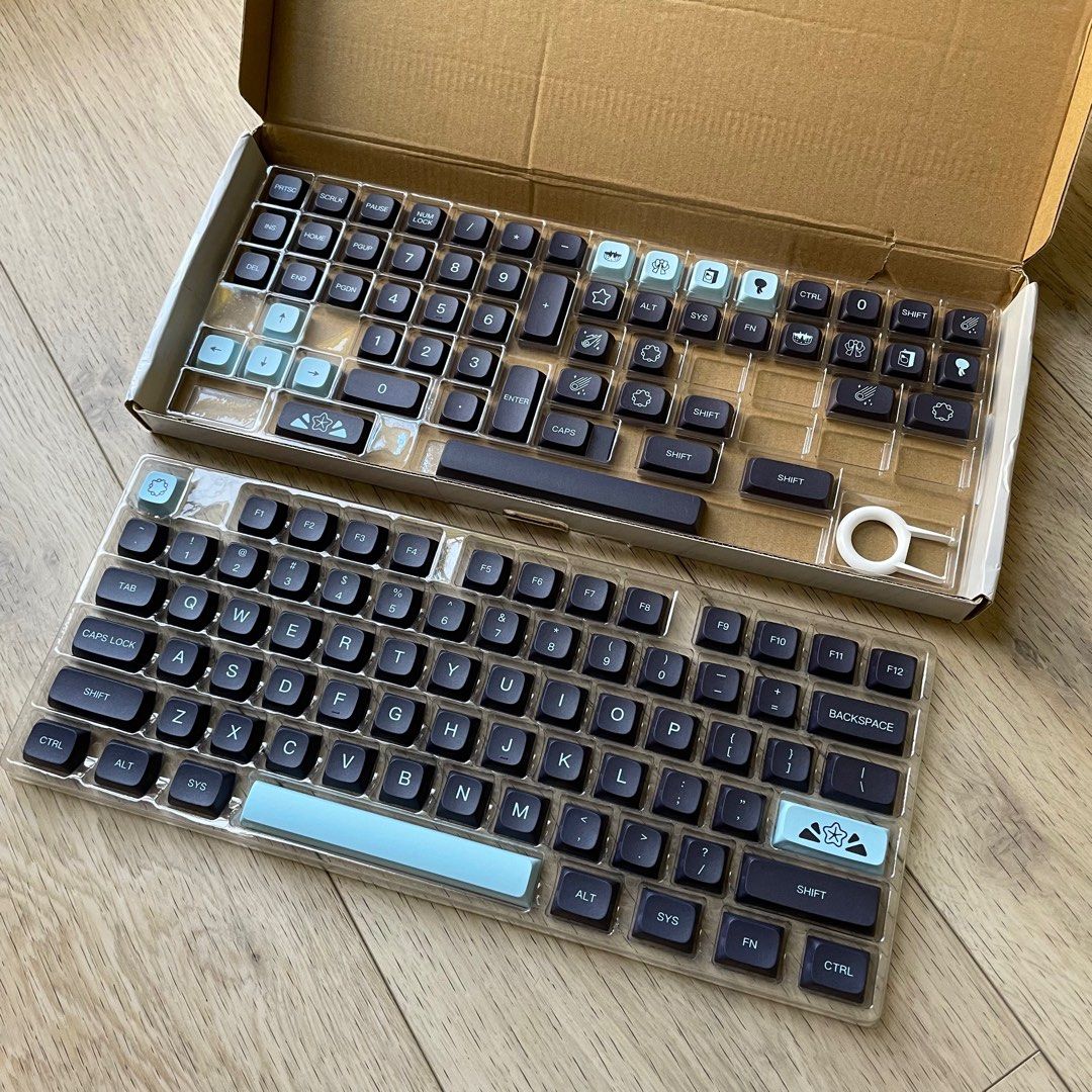 Comet keycaps XDA profile (132 keys), Computers & Tech, Parts ...