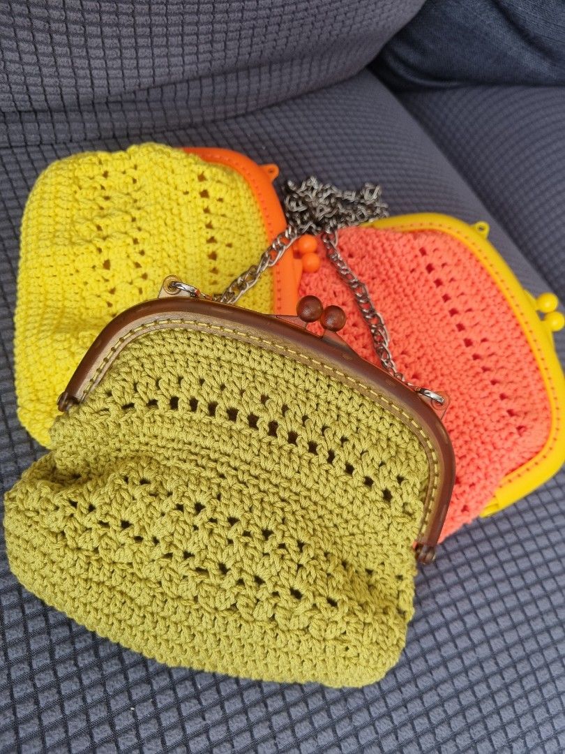 Crochet Clasp Purse, Hobbies & Toys, Stationery & Craft, Handmade Craft ...