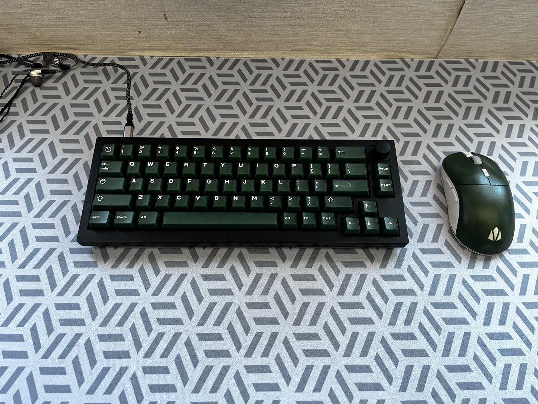 Custom keychron q2, Computers & Tech, Parts & Accessories, Computer ...