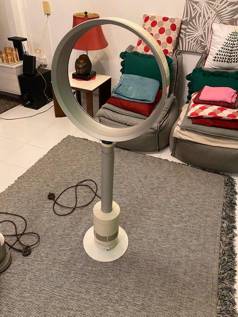 Dyson tall fan, Furniture & Home Living, Lighting & Fans, Fans on Carousell
