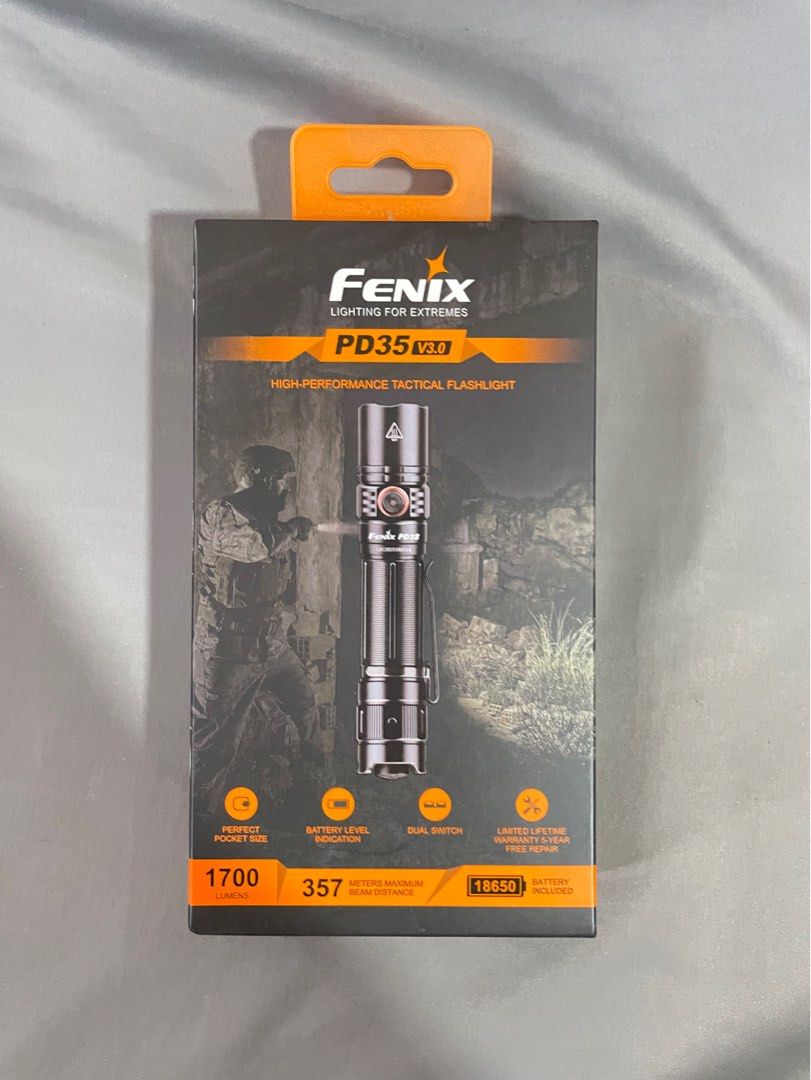 Fenix PD35 V3.0 Tactical Flashlight 1700 Lumens Rechargeable , Sports ...