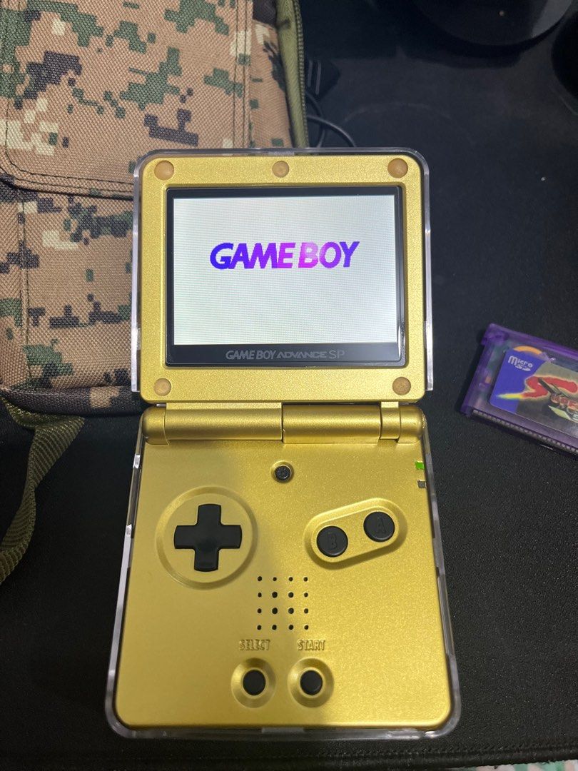Gameboy Advance SP (IPS screen, Legend of Zelda shell, EZ supercard ...