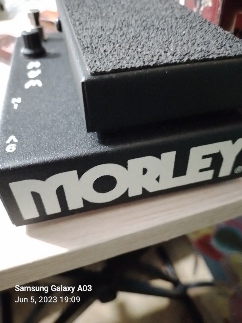 Guitar effects Morley mini wah, Hobbies & Toys, Music & Media, Musical Instruments on Carousell
