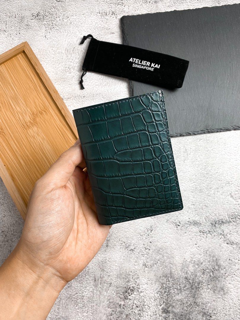 Handmade Cypress Green Alligator Leather Vertical Bifold with Jade ...
