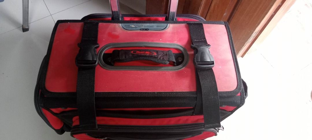 Hawk Trolley Bag (Big Size), Luxury, Bags & Wallets on Carousell