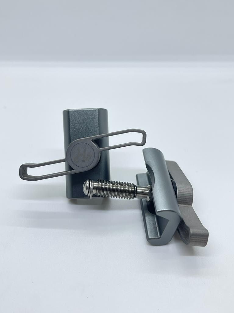 H&H Titanium Hinge Clamp Set(READY STOCK), Sports Equipment, Bicycles ...