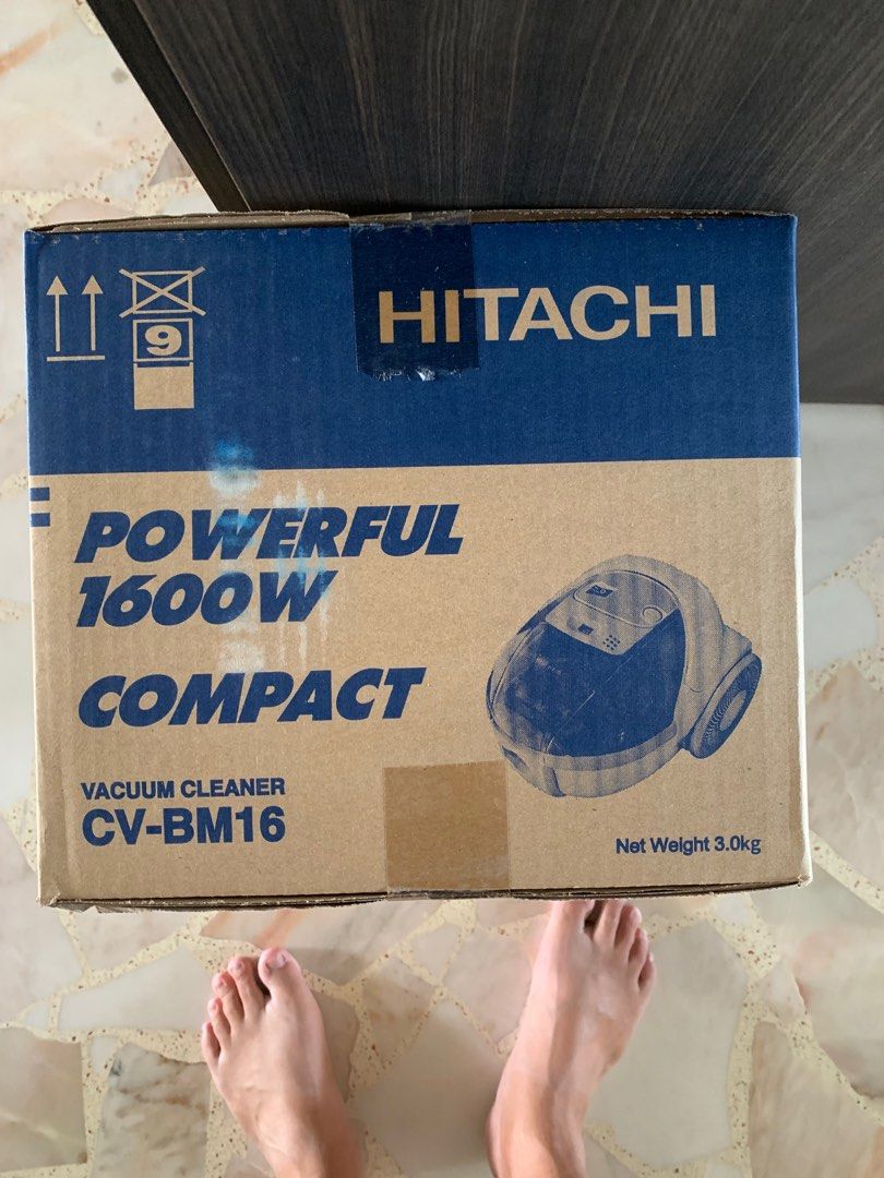 Hitachi Vacuum Cleaner 1600W, TV & Home Appliances, Vacuum Cleaner ...