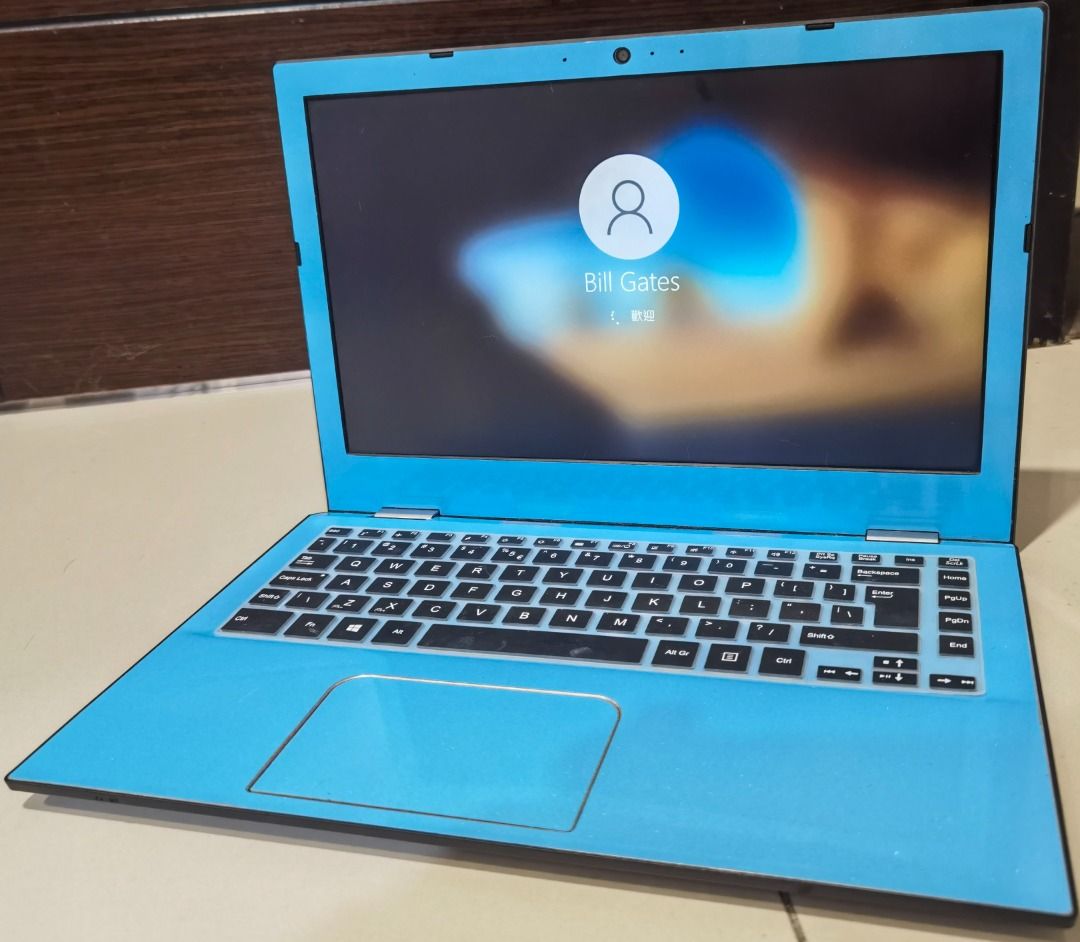 intel Kaby Lake Note book (4415U/8G RAM/200G SSD), 電腦及科技產品, 桌上電腦或筆記型電腦在旋轉拍賣