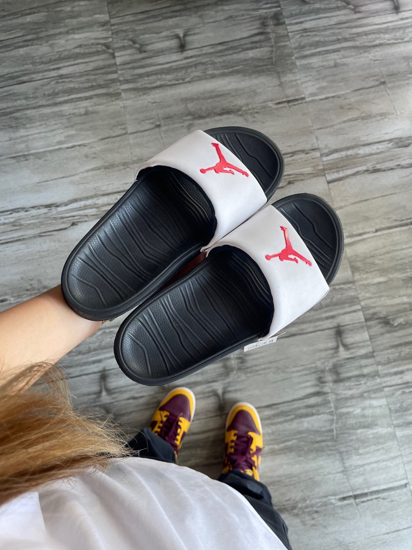 Jordan Slides - 8 mens, Men's Fashion, Footwear, Sneakers on Carousell