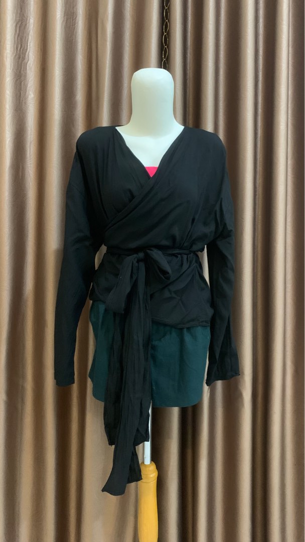 Korean outer wrap kimono, Fesyen Wanita, Pakaian Wanita, Baju Luaran di ...