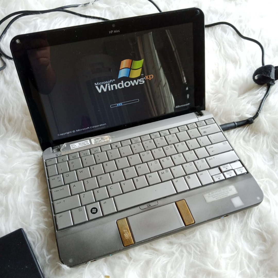 Laptop HP 2140 mini second preloved, Elektronik, Komputer, Laptop di Carousell