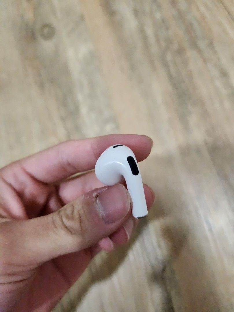 Left airpod gen 3, Audio, Earphones on Carousell