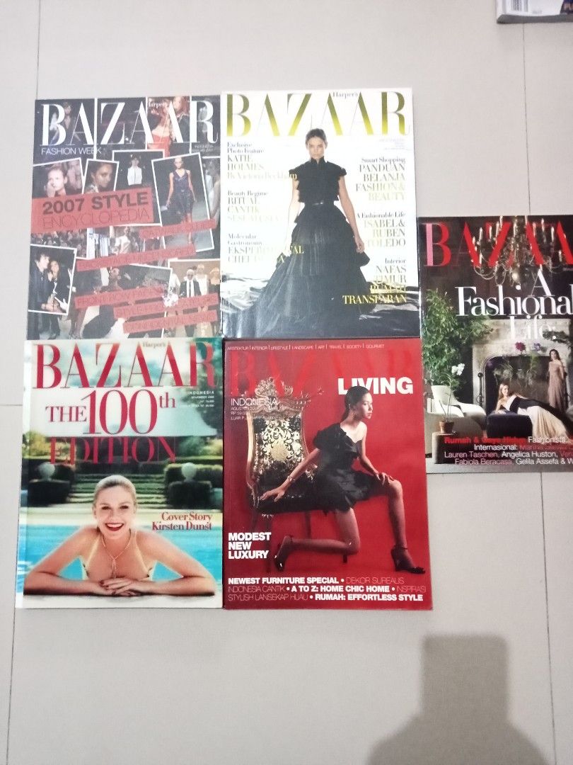 Majalah Bazaar, Buku & Alat Tulis, Majalah & Lainnya di Carousell