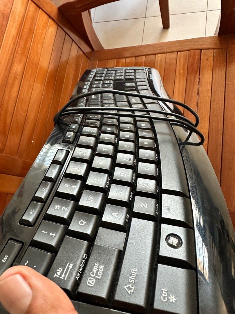 Microsoft curvy keyboard 3000, Computers & Tech, Parts & Accessories ...