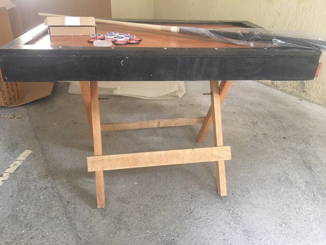 Mini Pool Table/Pitsa + cue sticks on Carousell