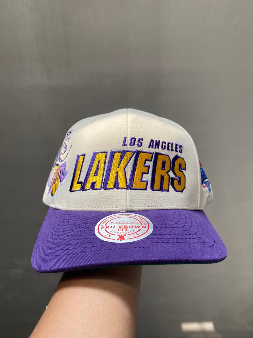 Mitchell & Ness Los Angeles Lakers '96 Draft' on Carousell