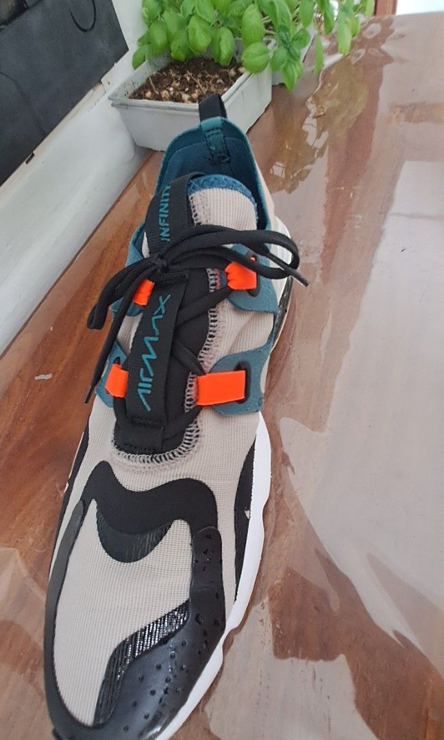 Nike air max infinity, Men's Fashion, Footwear, Sneakers on Carousell