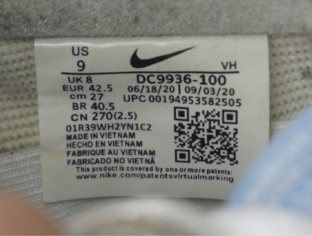 Nike SB Dunk Sean Cliver Size 42.5 Barcode 194953582505, Fesyen Pria ...