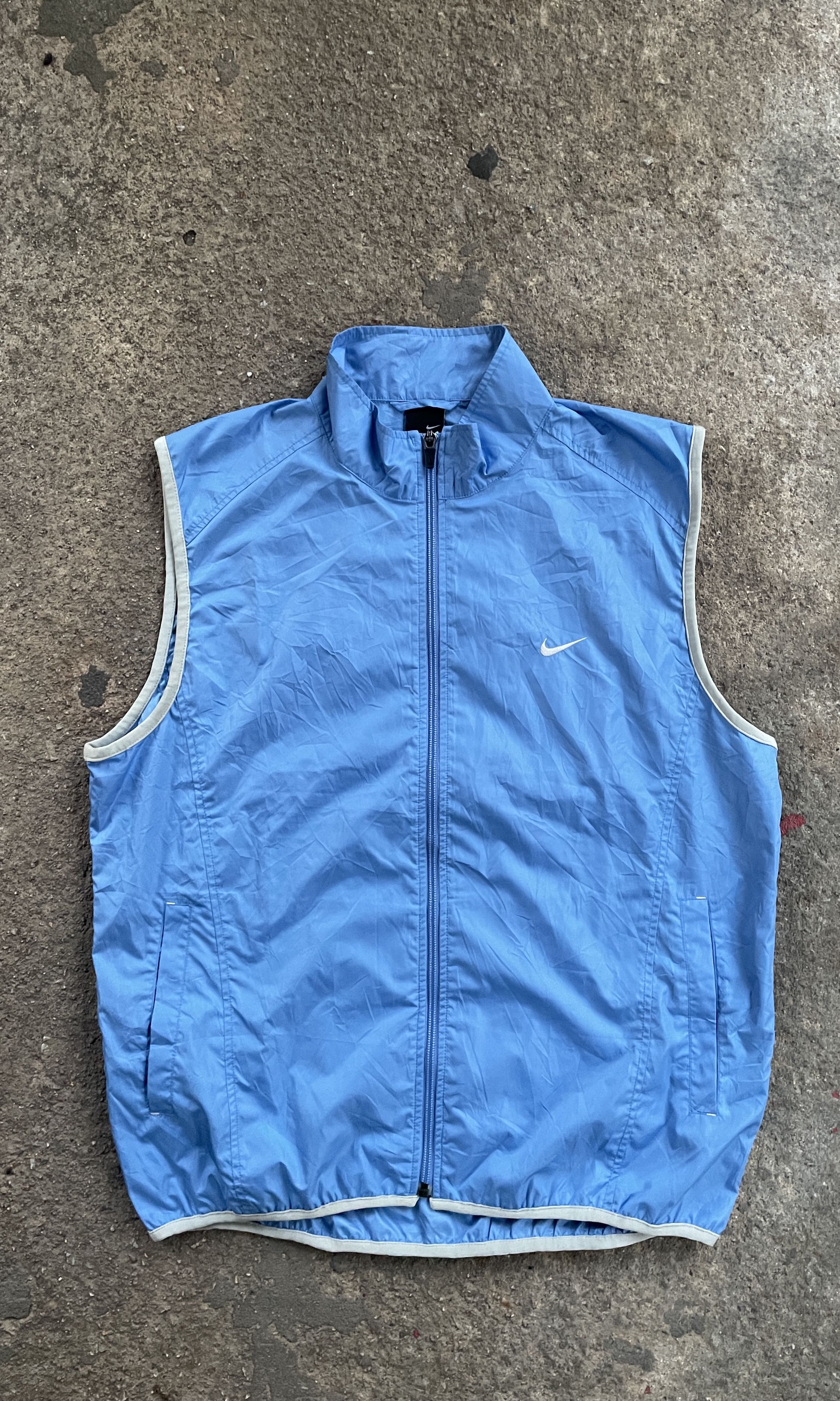 Nike Singlet♻️, Men's Fashion, Tops & Sets, Tshirts & Polo Shirts on ...