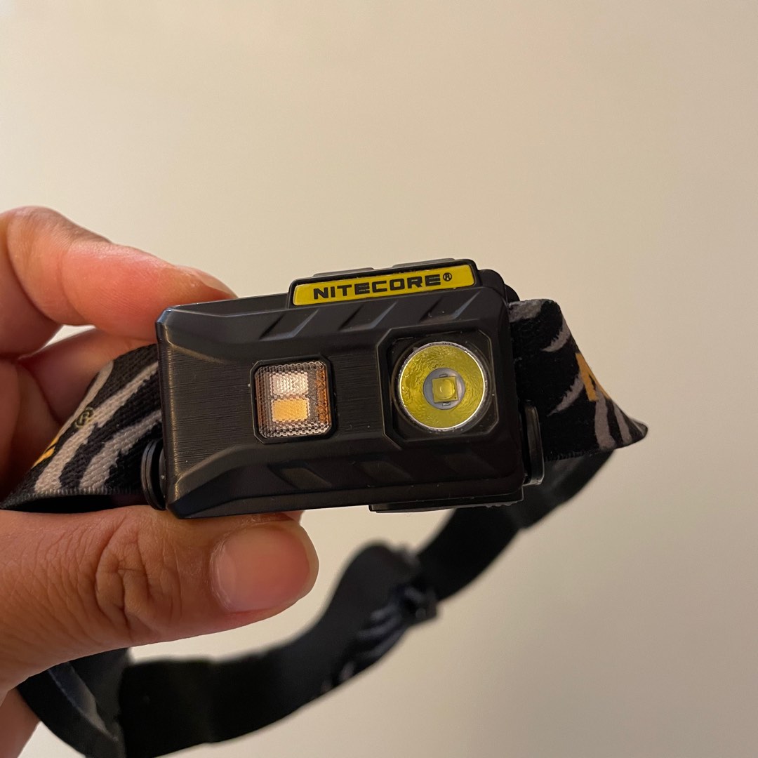 Nitecore head lamp 頭燈 露營用, 運動產品, 行山及露營 - Carousell