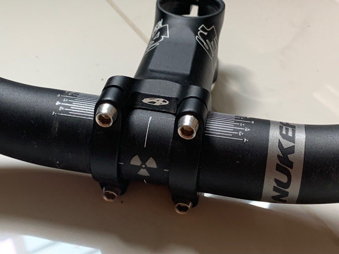 Nukeproof riser bar, Sports Equipment, Bicycles & Parts, Parts ...