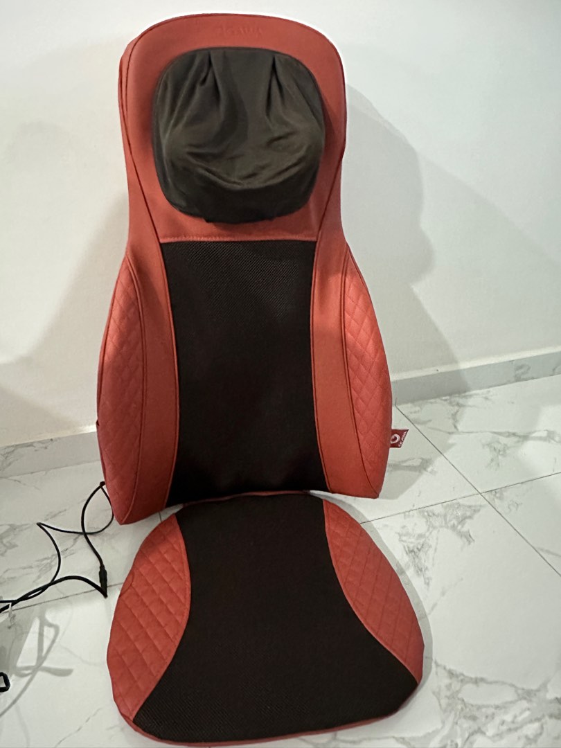 Ogawa Estilo Prime X massage chair, Health & Nutrition, Massage Devices ...
