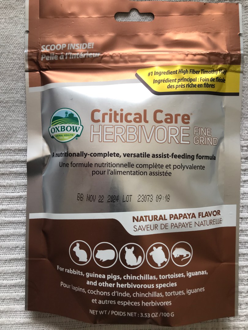 Oxbow Critical Care, Pet Supplies, Pet Food on Carousell
