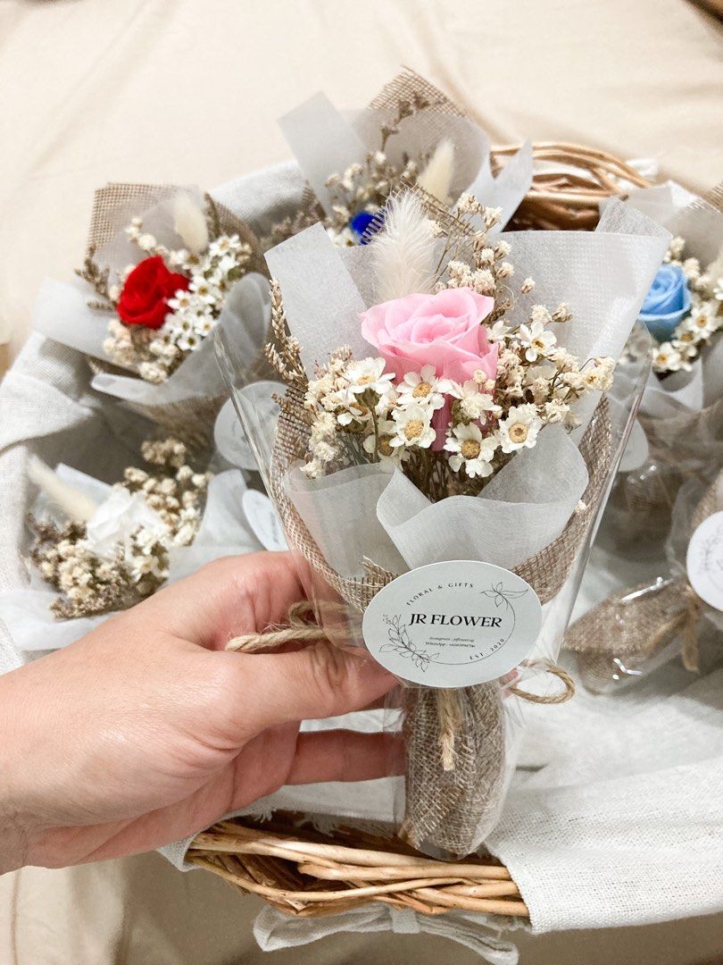 Petite Size Preserved Rose Bouquet, Hobbies & Toys, Stationery & Craft ...