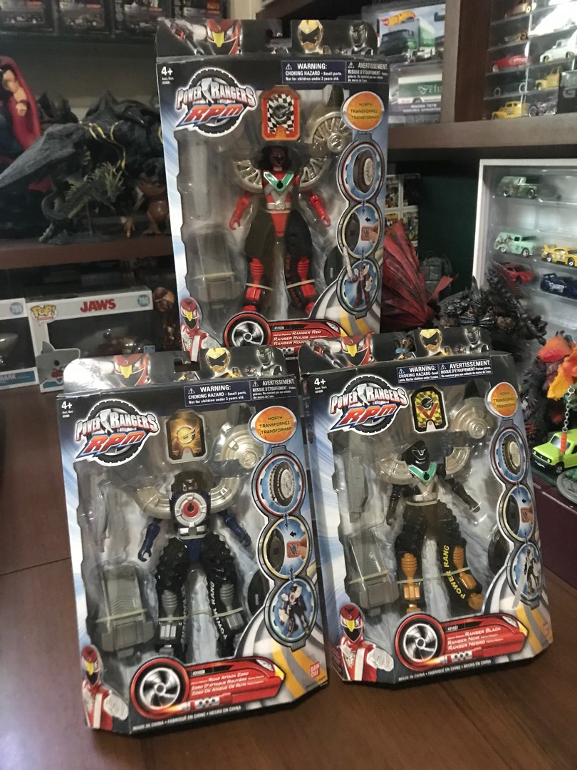 Power Rangers RPM zord Megazord Wherls Tyres Red Black Road attack Zord ...