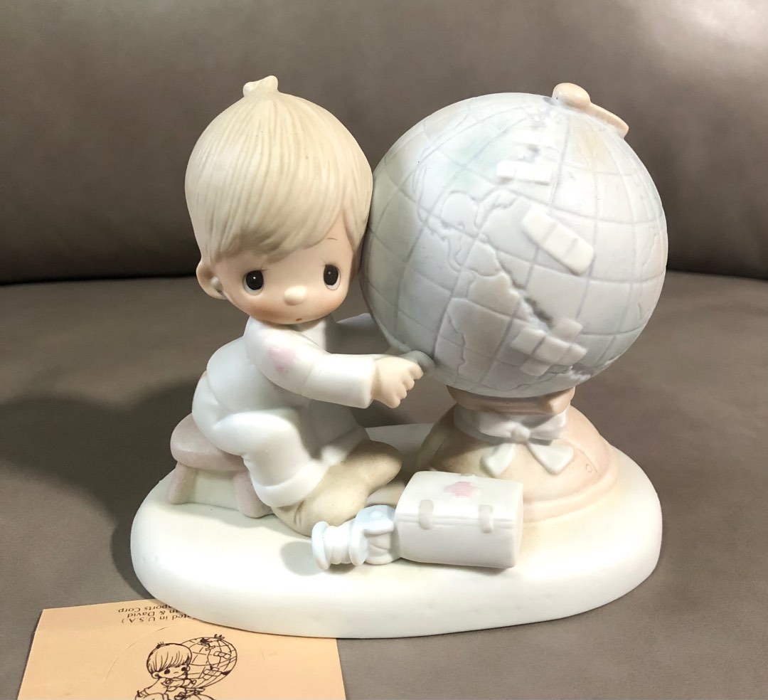 Precious Moments Boy patching world globe figurine : E-1381 E1381 Jesus ...