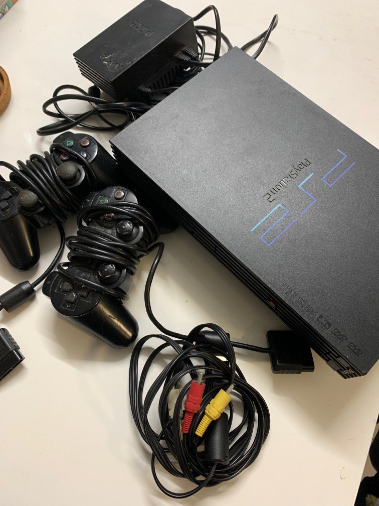 PS2 set (no games), Hobbies & Toys, Toys & Games on Carousell