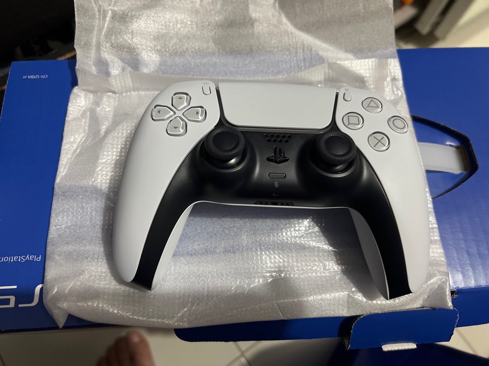 PS5 Dualsense Controller Brand New, Video Gaming, Gaming Accessories ...