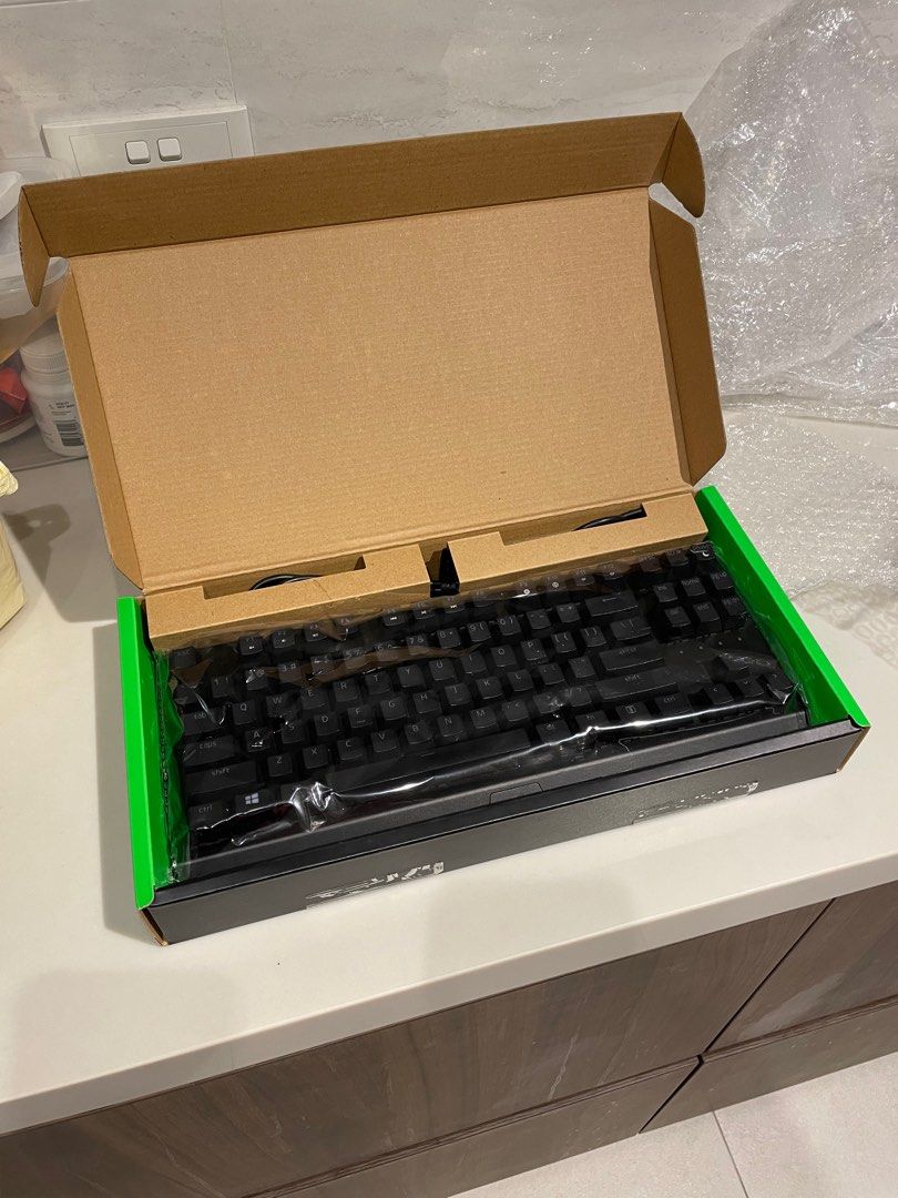 Razer black widow v3 (mouse sold separately), Computers & Tech, Parts ...