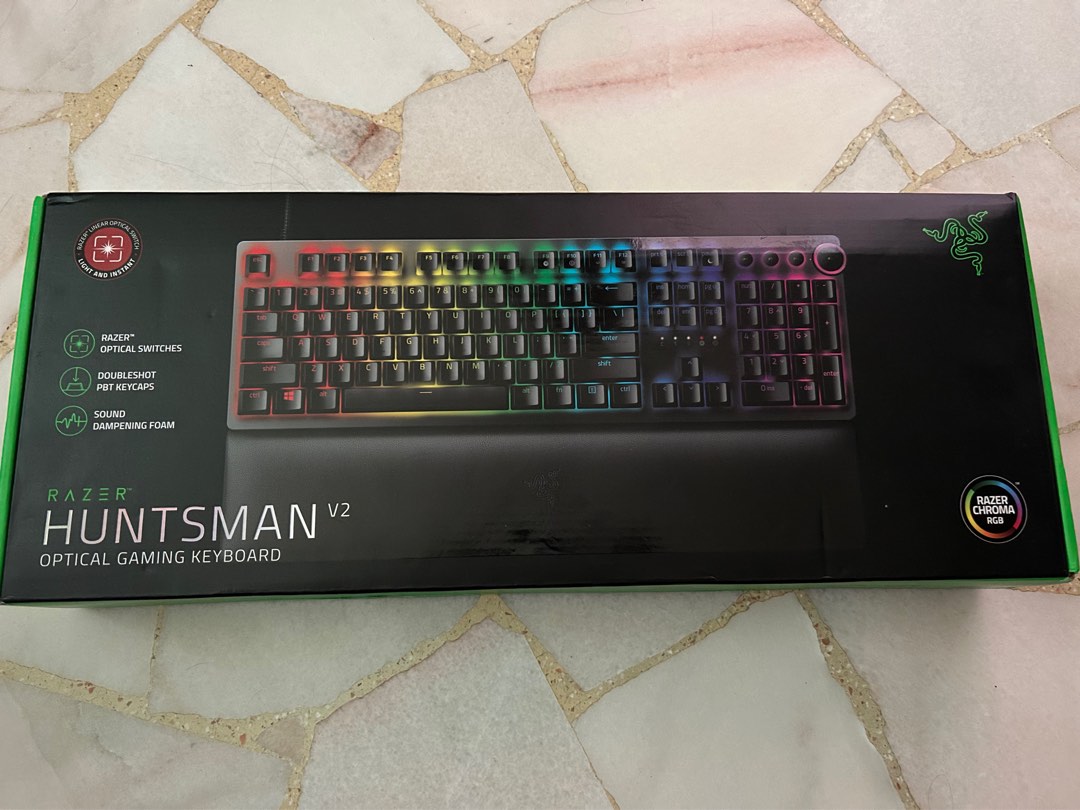 Razer Huntsman V2 Full-Sized Mechanical Keyboard, Computers & Tech ...