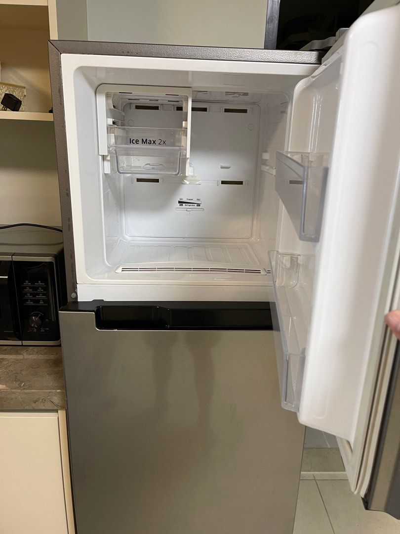 Samsung 2 door inverter type Refrigerator on Carousell