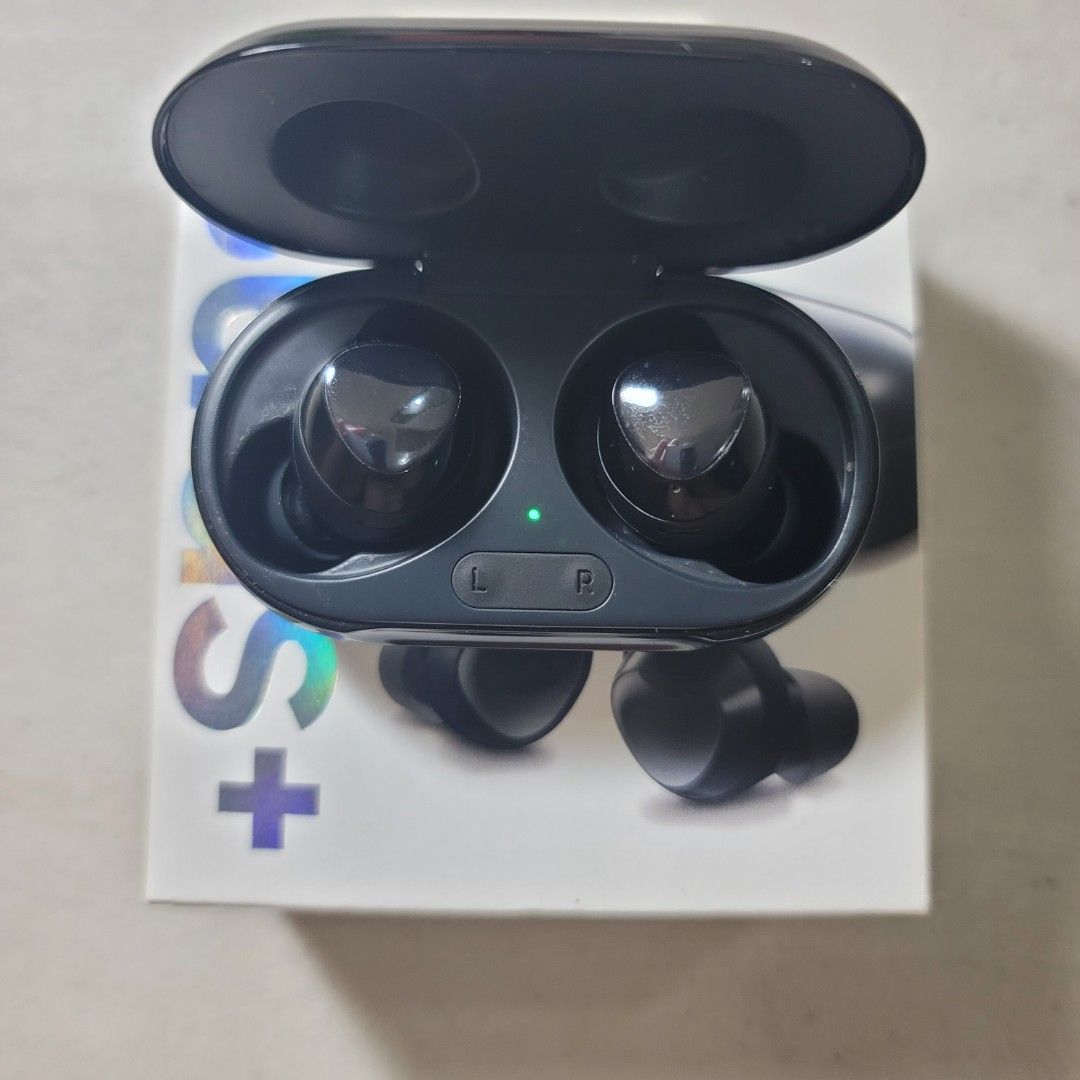 Samsung Galaxy Buds plus black on Carousell