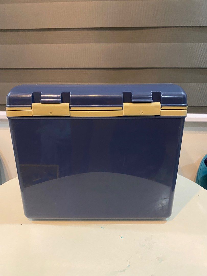 Sanka Cooler 12liters, Sports Equipment, Hiking & Camping on Carousell