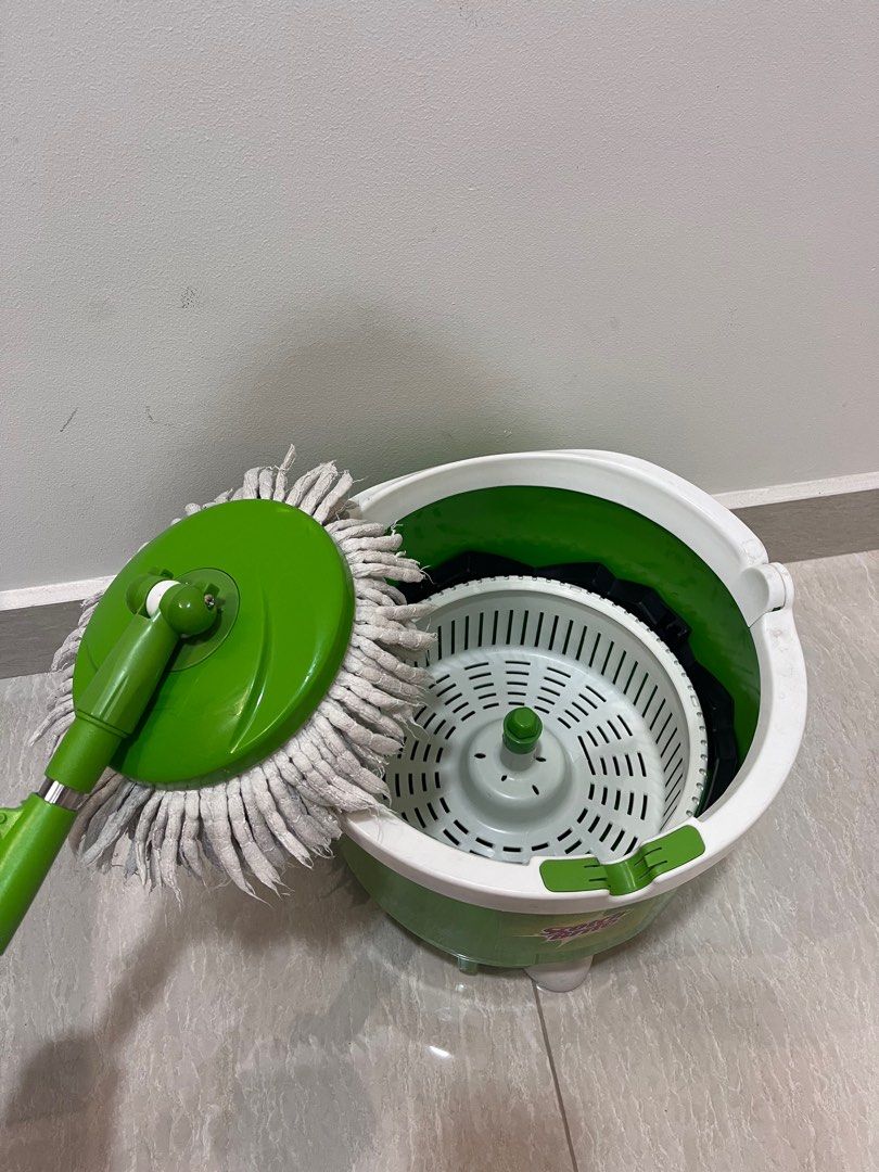 Scotch Brite 360 Spin Mop Bucket Set, Furniture & Home Living, Cleaning ...