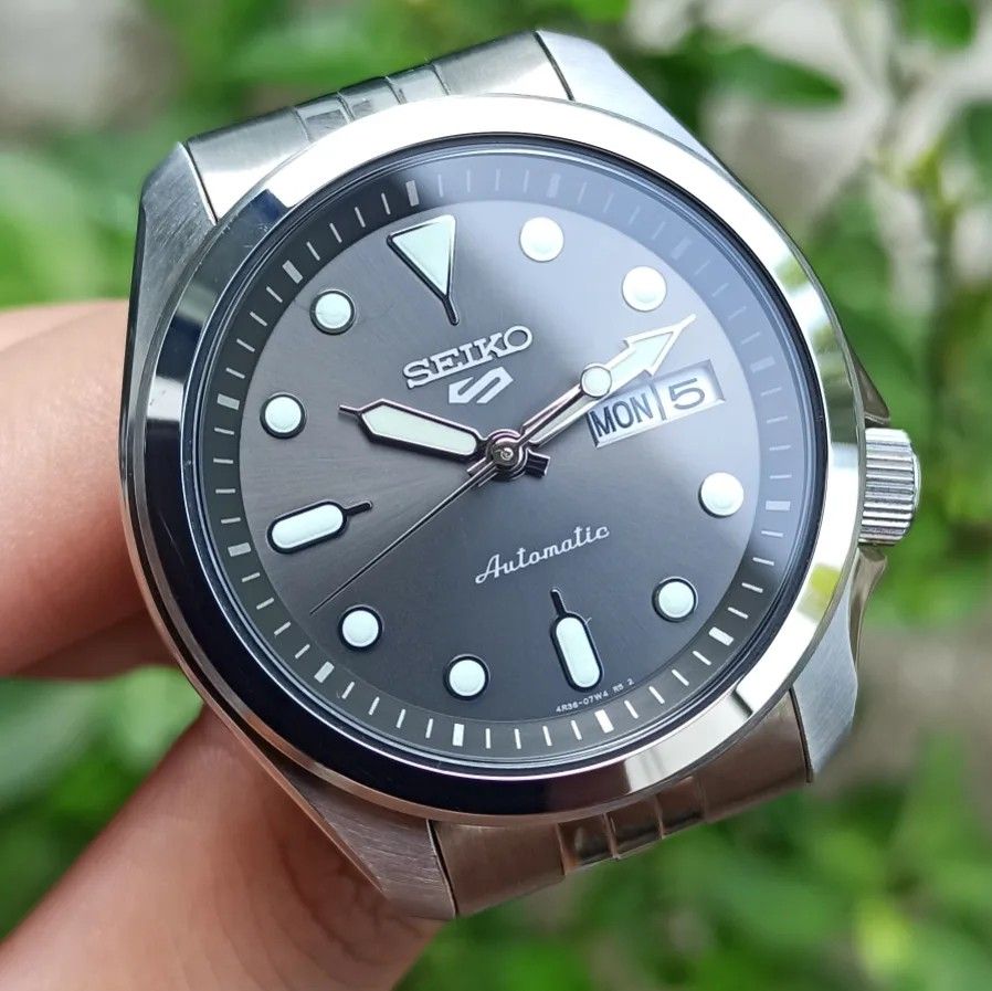 Seiko 5 Sports - Grey / Gray DressKX SRPE51 / SRPE51K1, Luxury, Watches ...