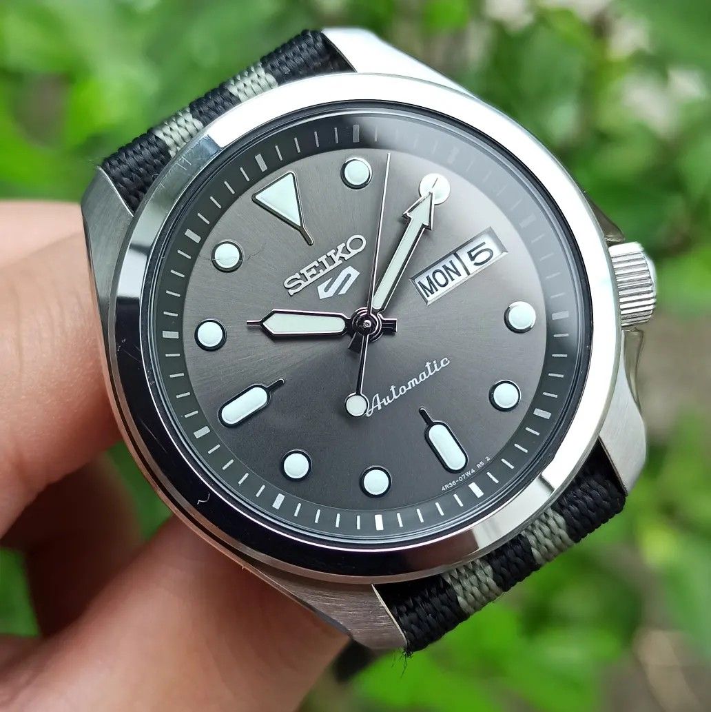 Seiko 5 Sports - Grey / Gray DressKX SRPE51 / SRPE51K1, Luxury, Watches ...