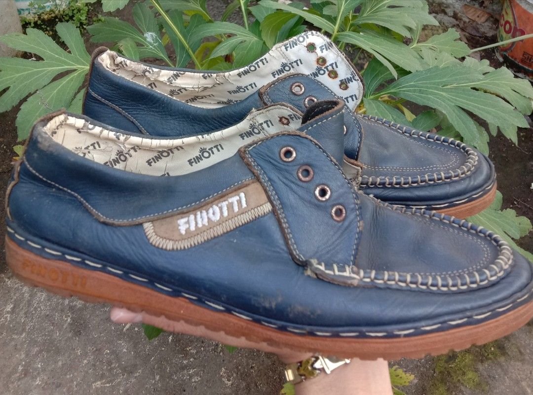 Sepatu Kulit FINOTTI, Fesyen Pria, Sepatu , Lainnya di Carousell