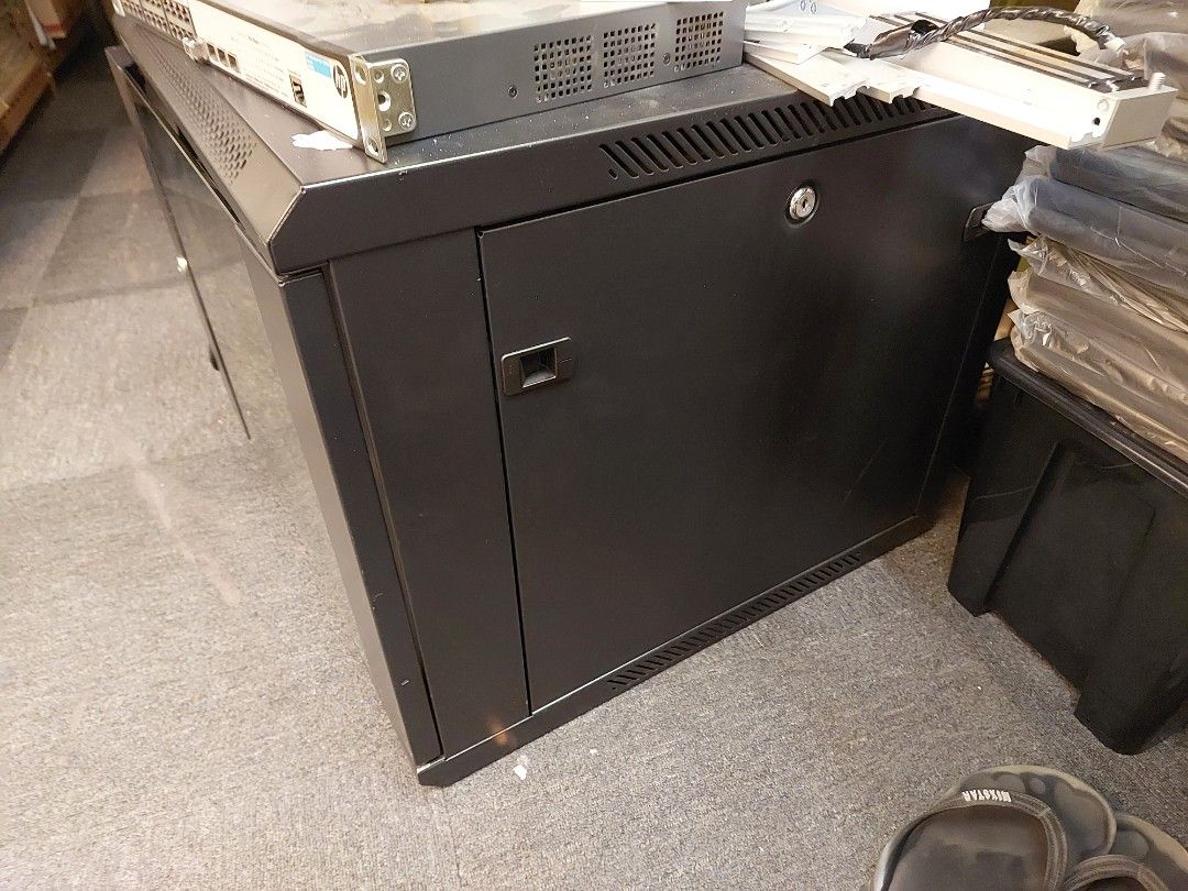 Server Rack 12U Toten, Computers & Tech, Office & Business Technology ...