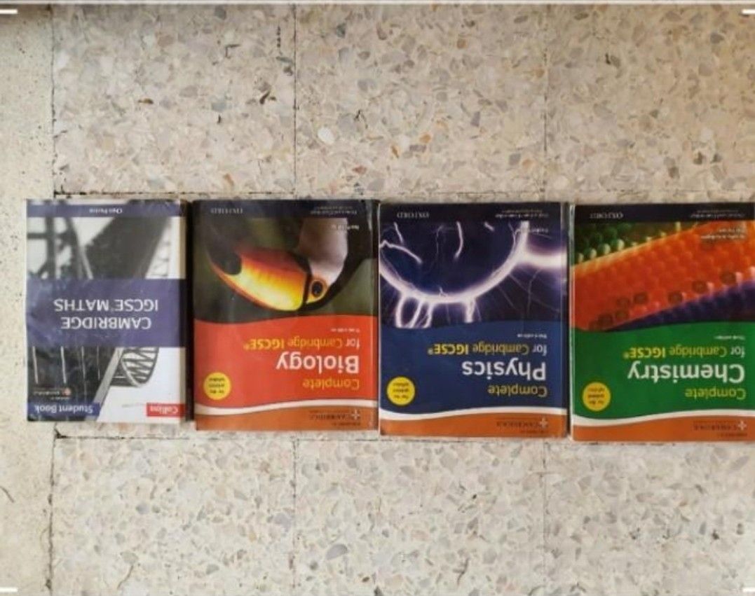Set of 5 Cambridge IGCSE Sciences & Math Textbook/Revision books ...