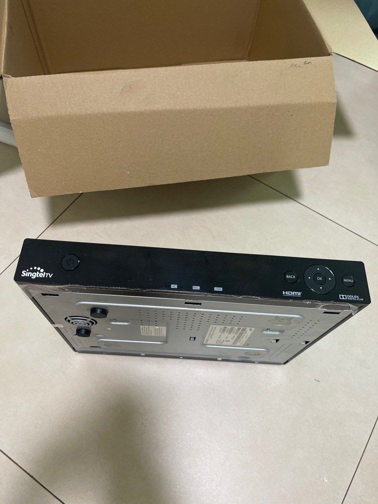 Singtel Tv box, TV & Home Appliances, TV & Entertainment, Media ...