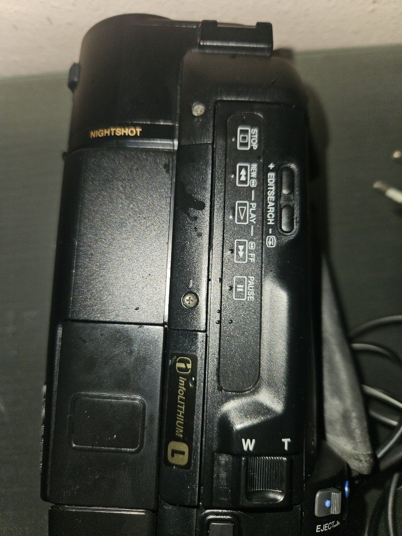 Sony CCD - TRV16 - Handycam, Photography, Cameras on Carousell