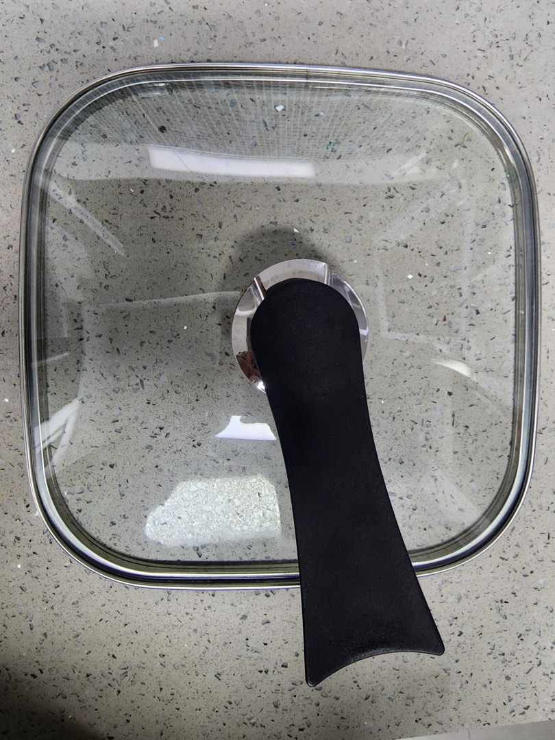 Square lid cover, 26 by 26cm, Furniture & Home Living, Kitchenware ...