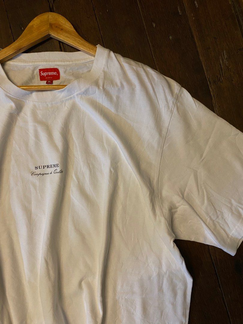 SUPREME BASIC LOGO DESIGN -WHITE- TEE on Carousell
